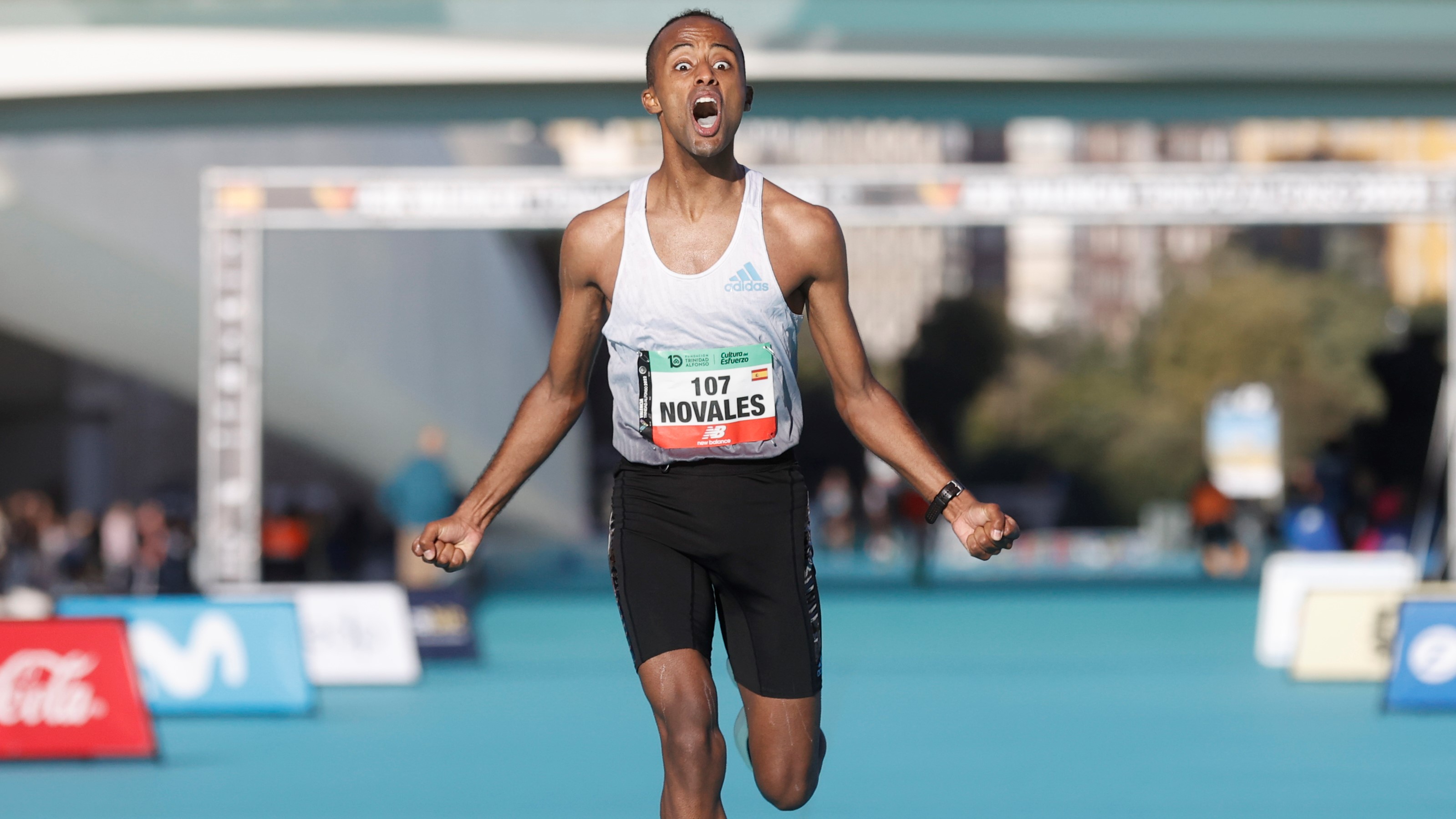 Tariku Novales asina a mellor marca galega de todos os tempos no ...