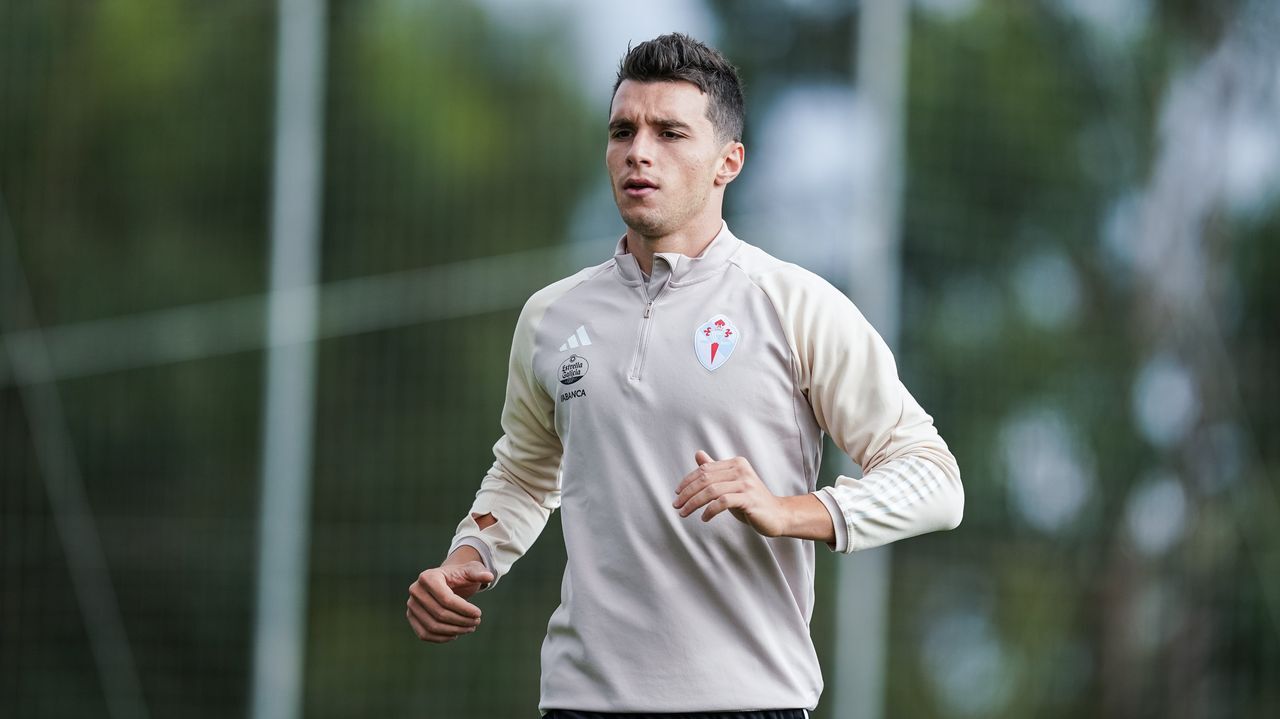 Douvikas completa o seu primeiro adestramento co Celta - G24