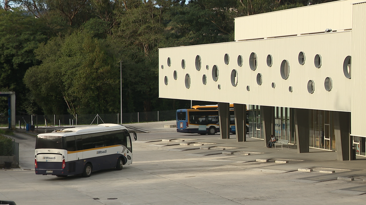 A Policía Local de Pontevedra detén un mozo por ameazar cunha navalla ...