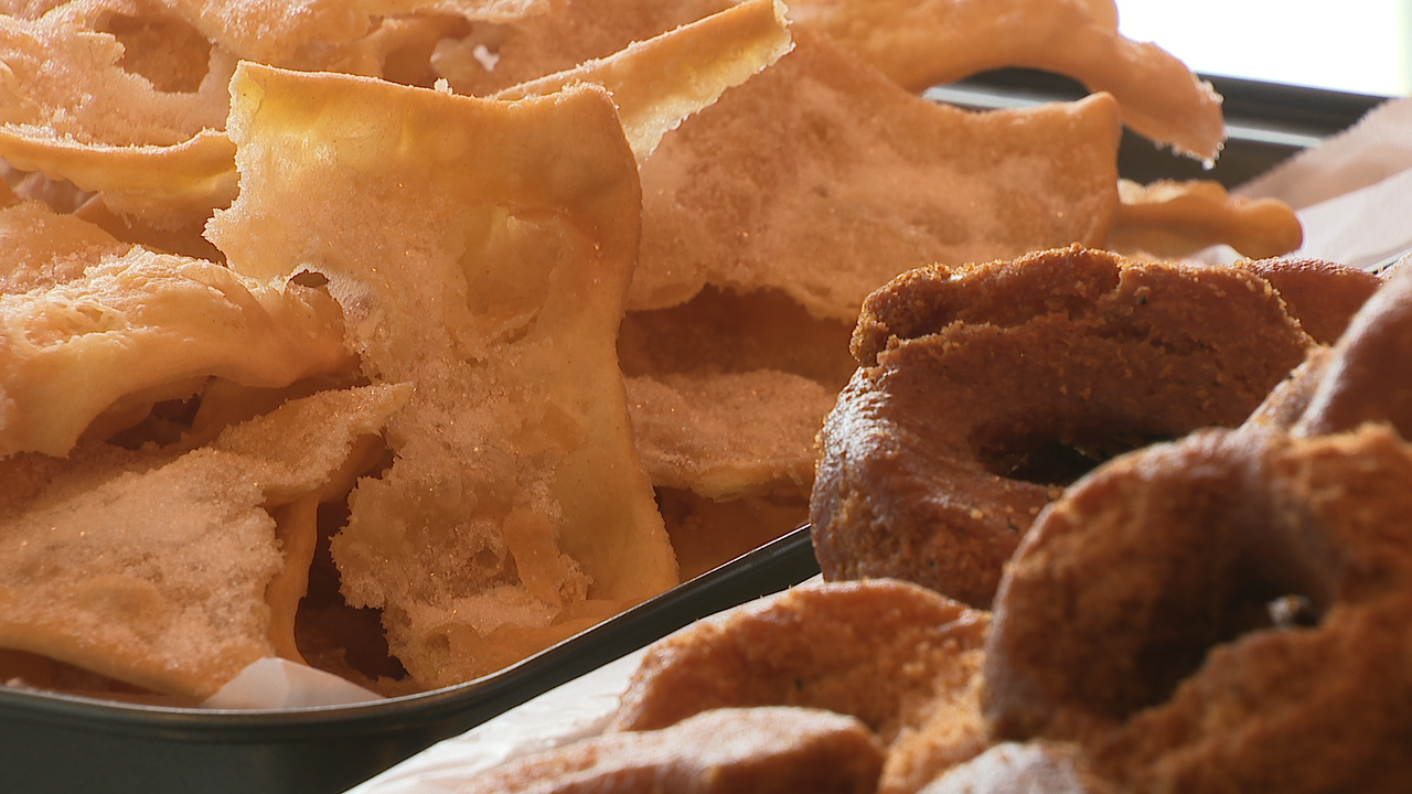 Chegan xa ás pastelerías os primeiros doces típicos do Entroido galego ...